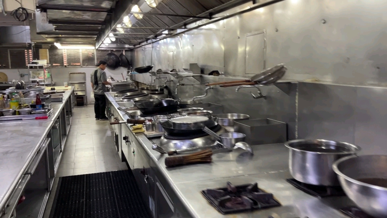 Chefmax Visits Thai Chinese Restaurant Client